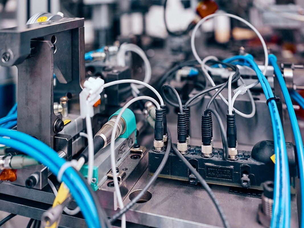 Services | roth GmbH plastic+form Services | roth GmbH plastic+form